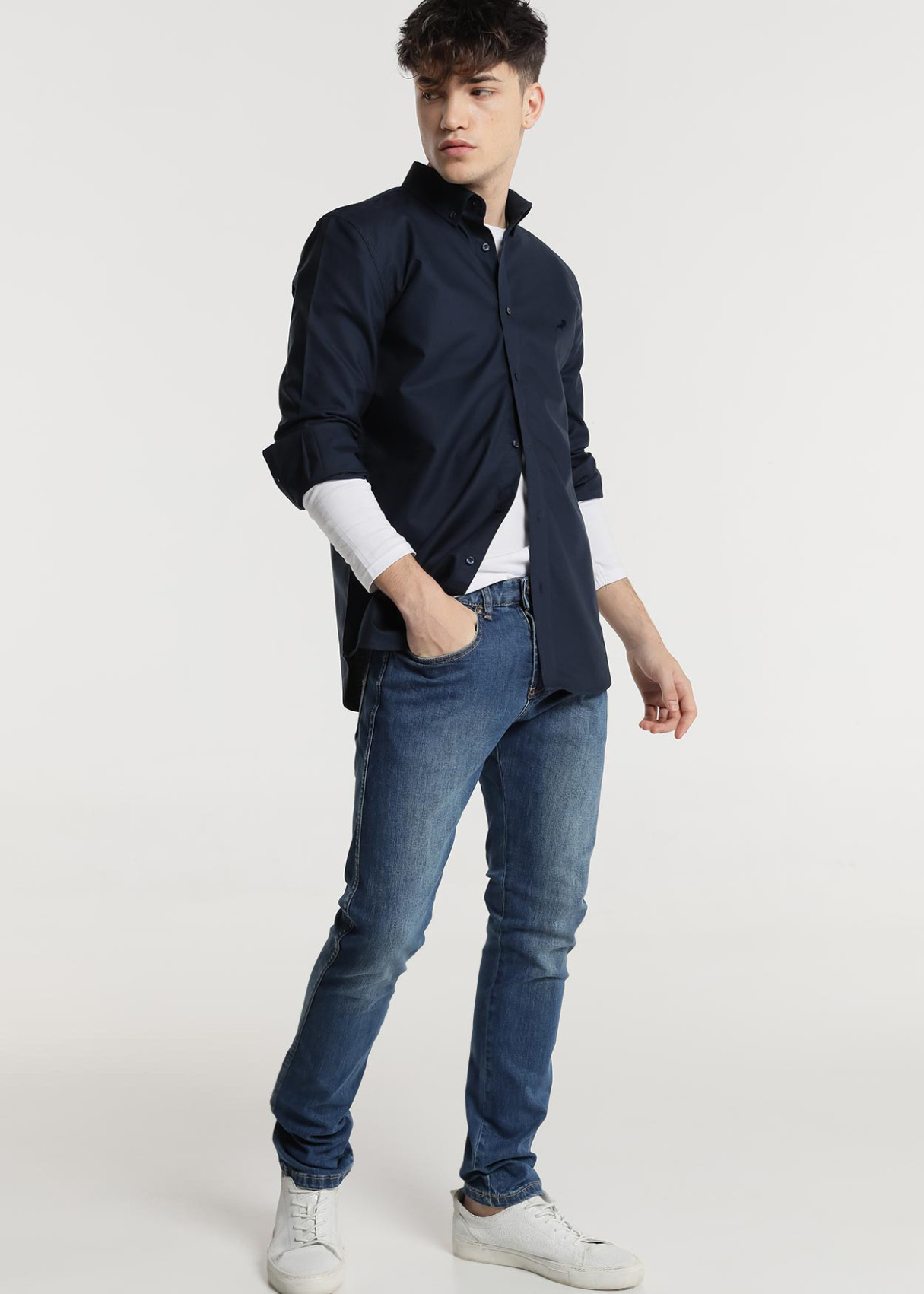 Camisa Suriname Rodadero azul marino